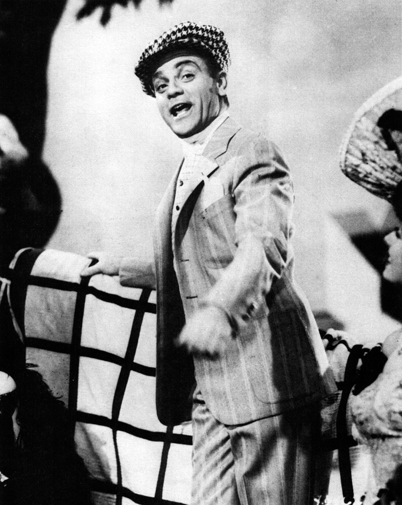 James Cagney as George M Cohan 1942 Art Print by Hollywood Photo ...